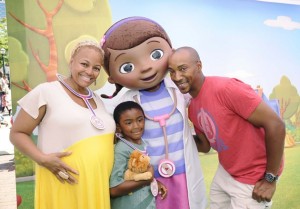 Kim Fields Celebrates Christmas in "Holiday Love" and HER NEW BABY ...